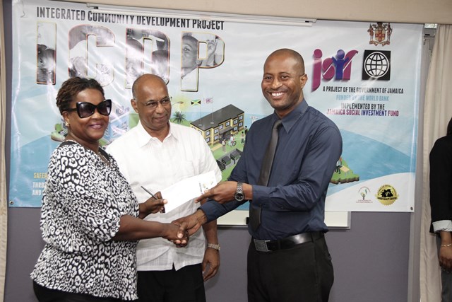 Signing of Financing Agreement between communities and JSIF for Labour ...